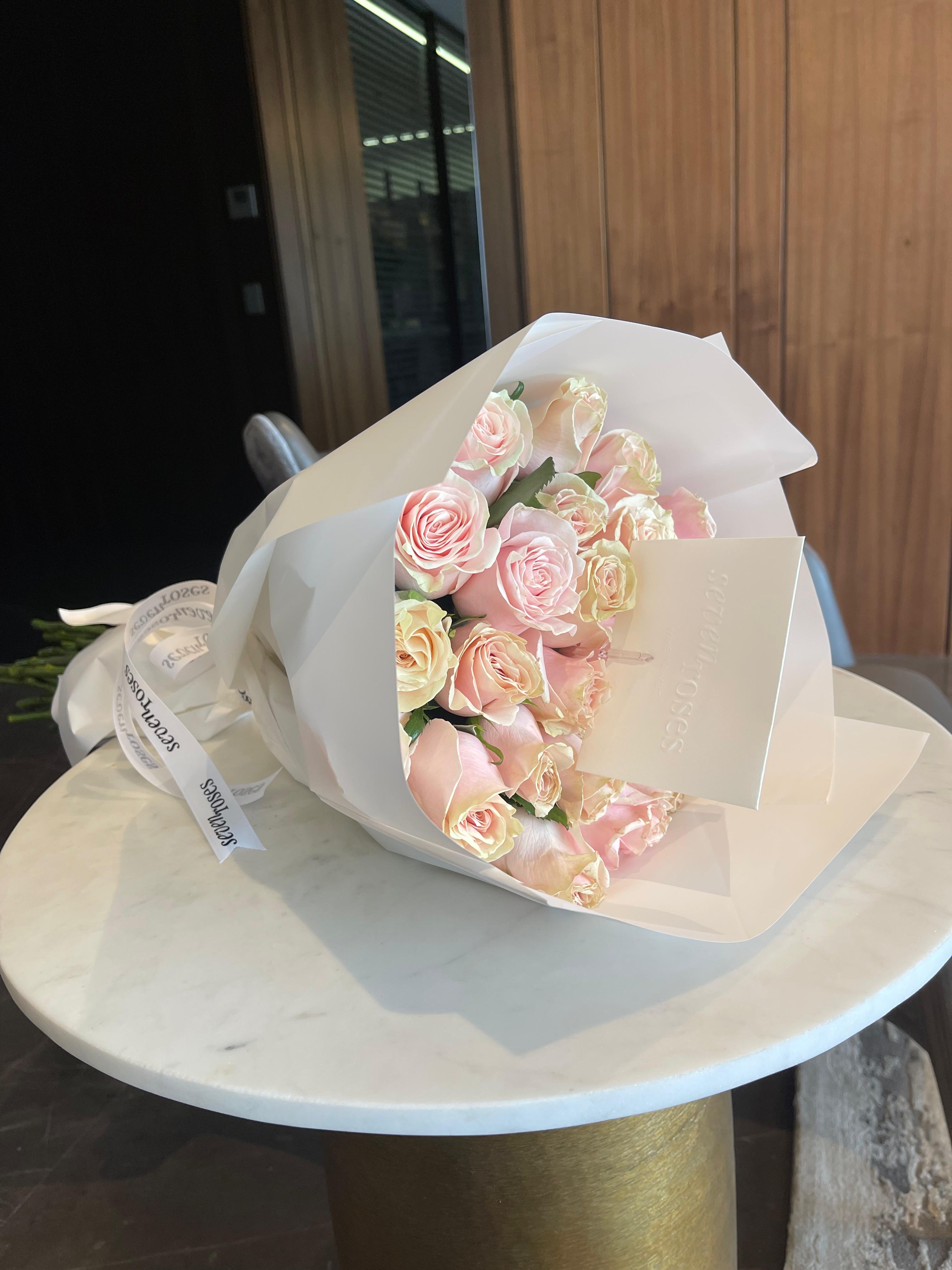 Rose bouquet – Seven Roses